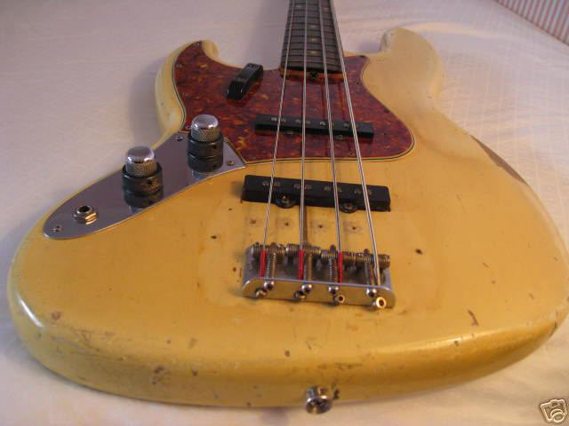 Arnis Lefthand Bassplayer Communtiy (Informations for lefty bass players)